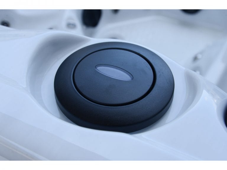 Platinum Spas Infinity – Homewood Leisure